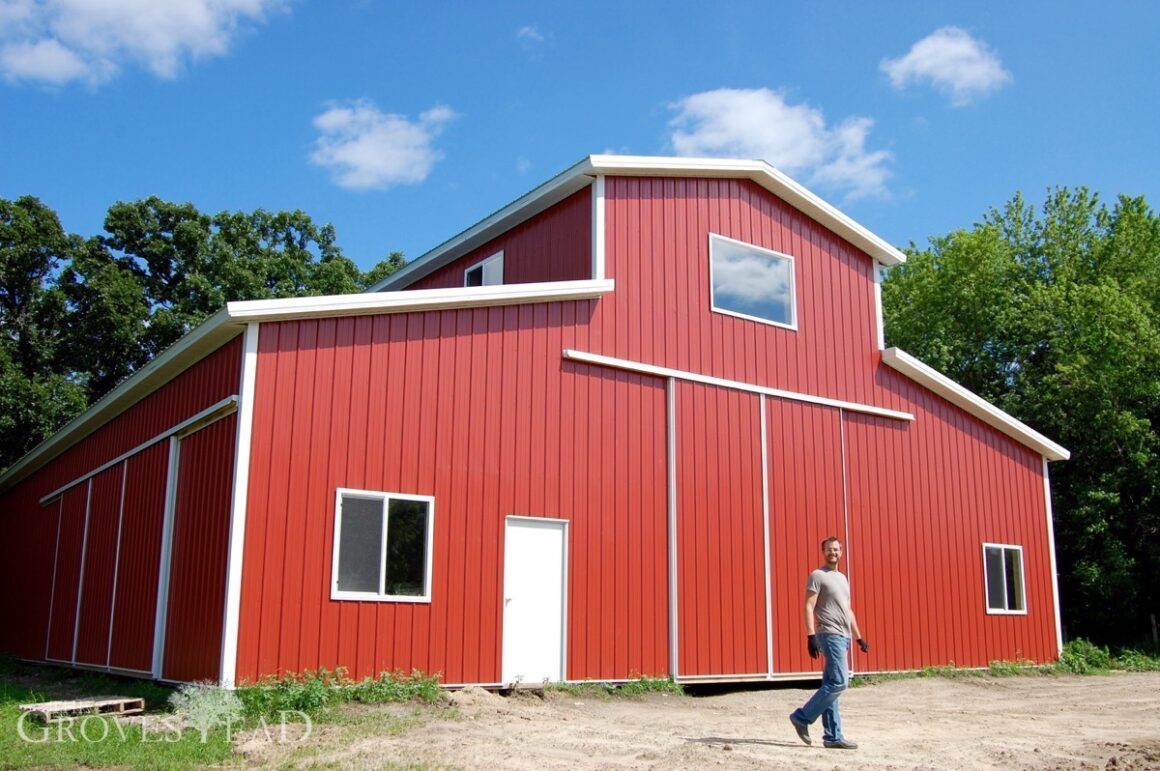 A farm needs a barn, part 2 – The Grovestead