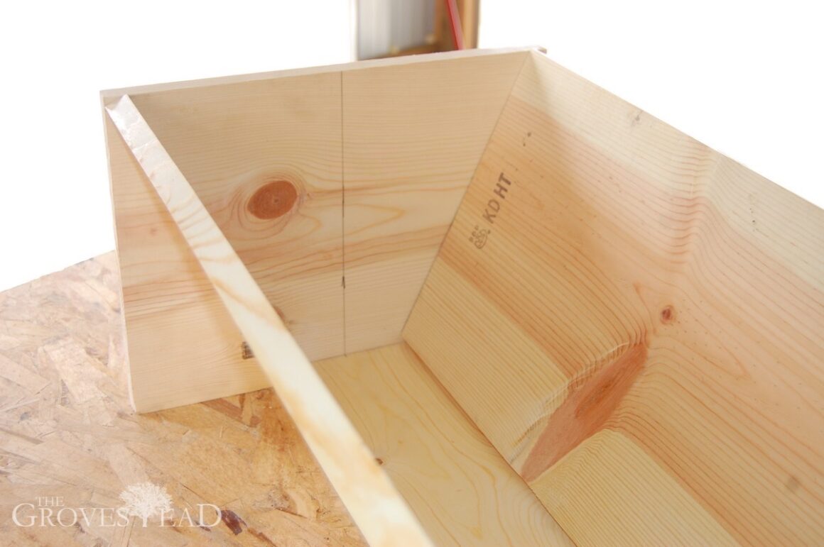 Building a Top Bar Hive – The Grovestead